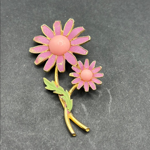 Albert Weiss | Jewelry | Vintage Weiss Enamel Daisy Brooch | Poshmark